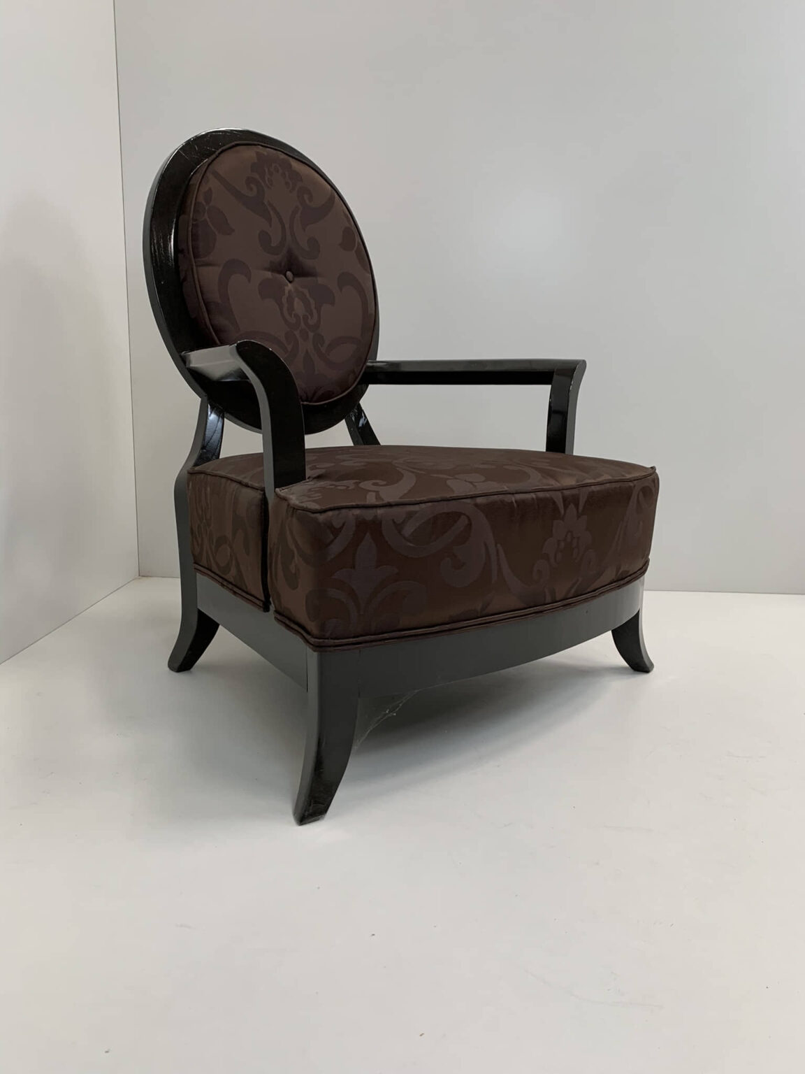 Butacon Outlet - Medidas 85x75x105 cm - Lola Glamour